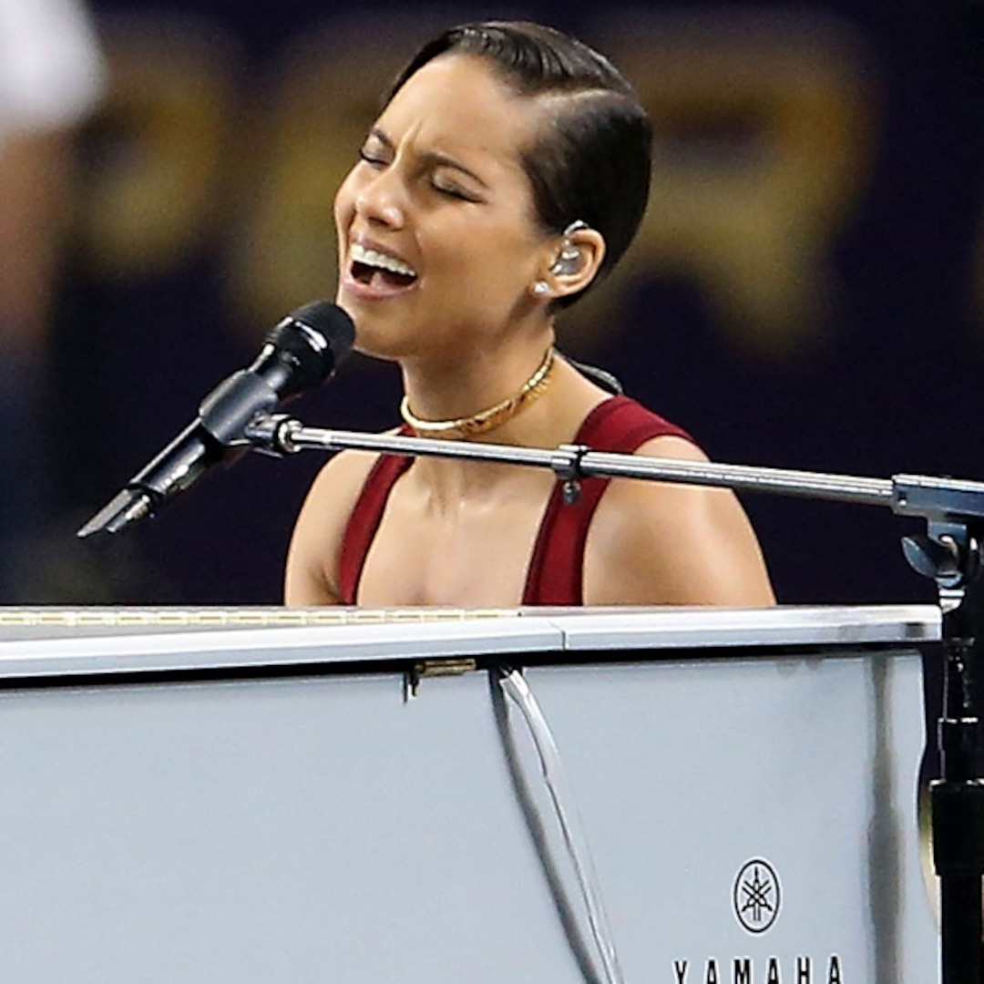 Keys National Anthem Longest In Super Bowl History E Online keys-national-anthem-longest-in-super-bowl-history-e-online